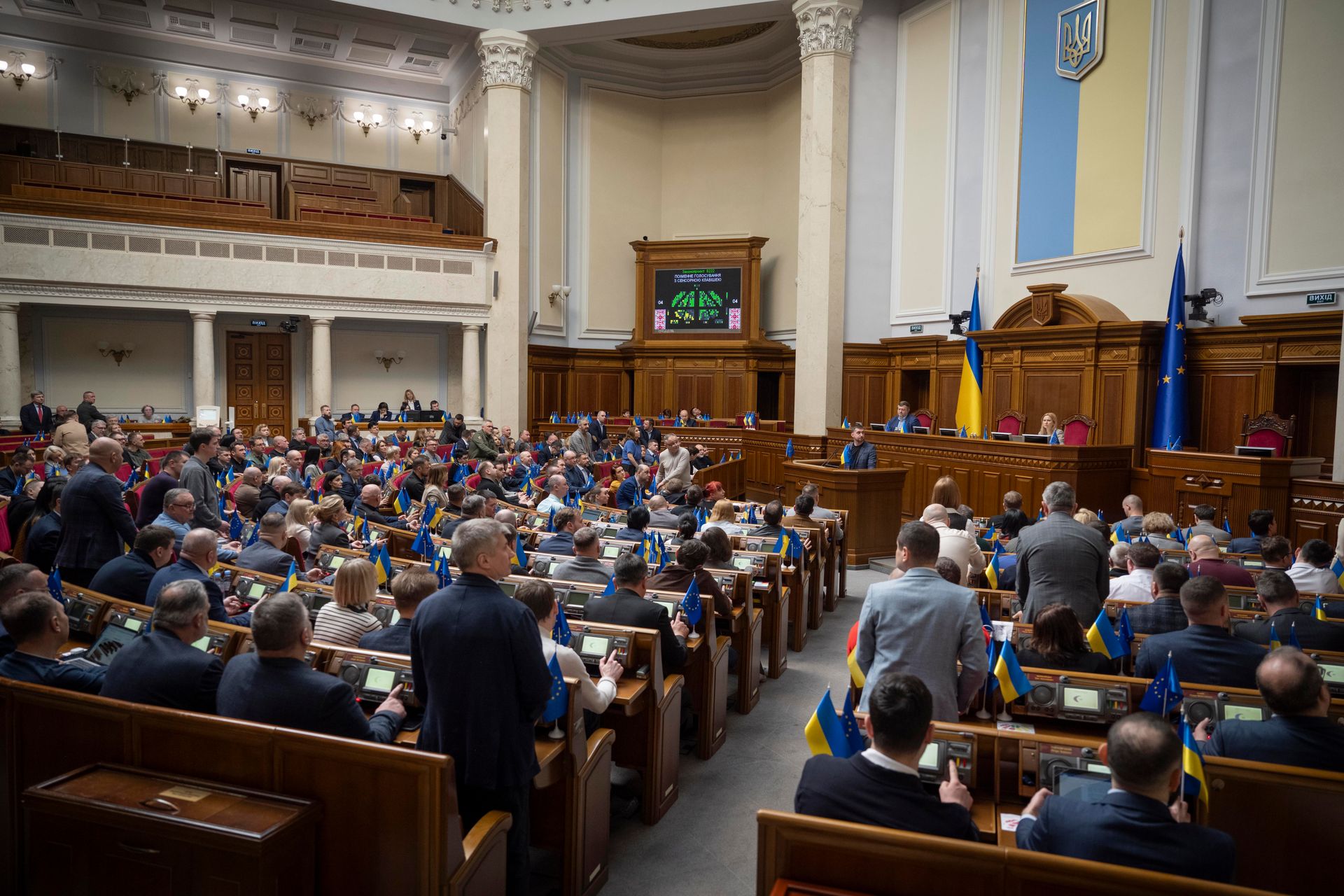 New Ukrainian bill sparks fears of censorship among journalists as ...