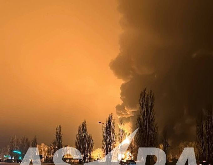 Russian oil refinery in Belgorod Oblast on fire after Ukrainian drone ...